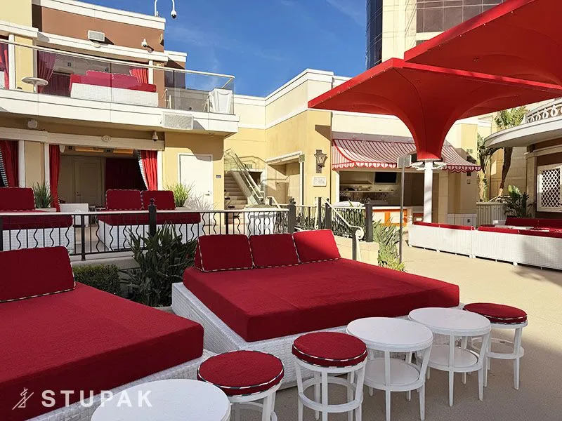 Encore Beach Club Tables & Bottle Service (2026 Guide)
