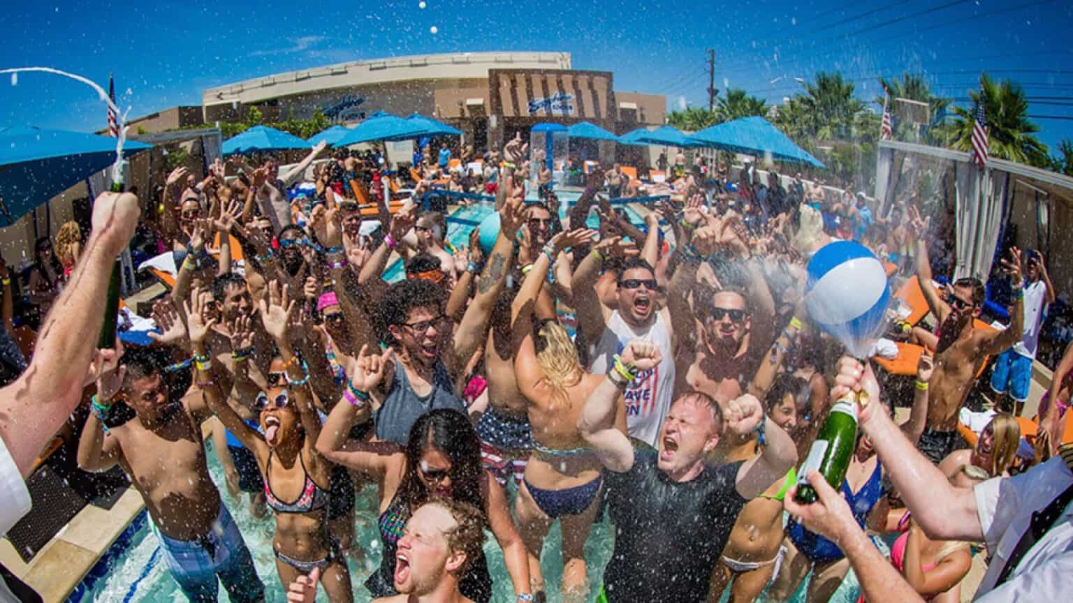 Sapphire Dayclub - Stupak Las Vegas